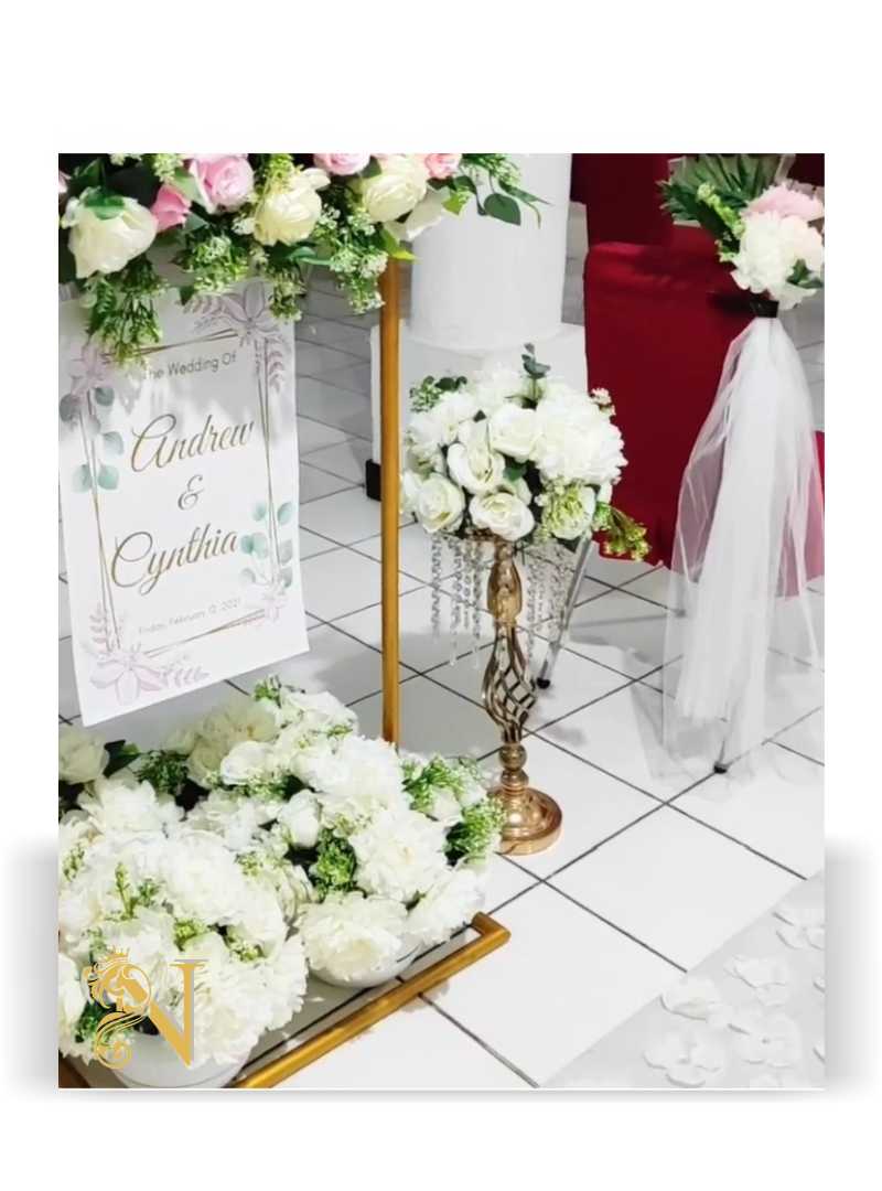 Dekorasi pemberkatan nikah di Gereja- Naqie Florist